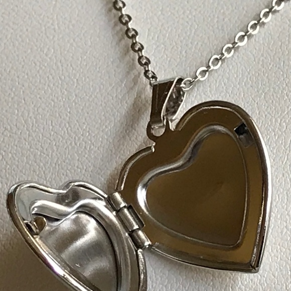Disney | Jewelry | Disney Tinker Bell Heart Locket Necklace 8 | Poshmark